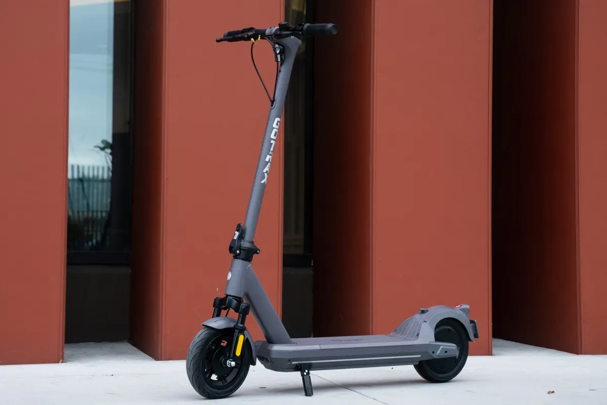 Top 10 best electric scooters for beginners can buy right now