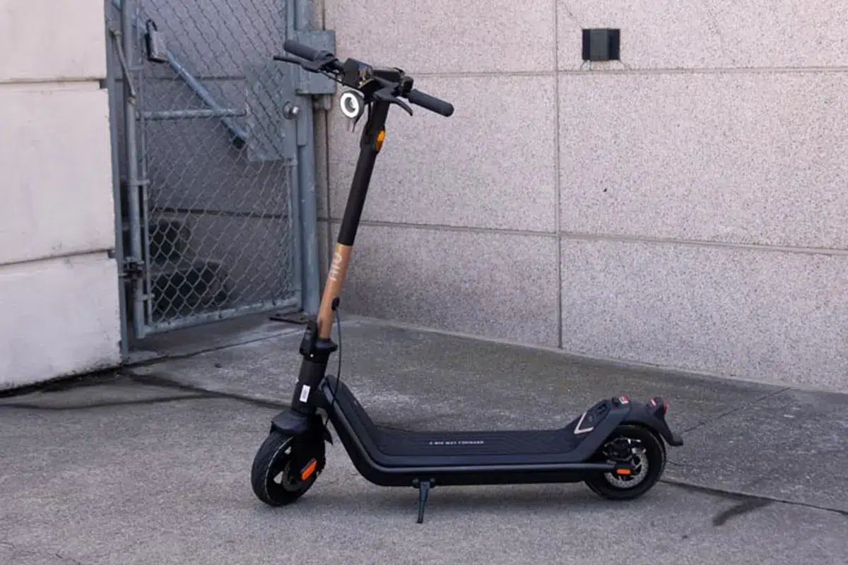 Top 10 best electric scooters for beginners can buy right now