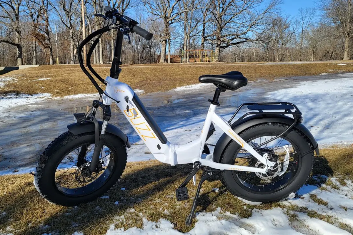 Top 5 best mini electric bikes for cyclists can buy right now