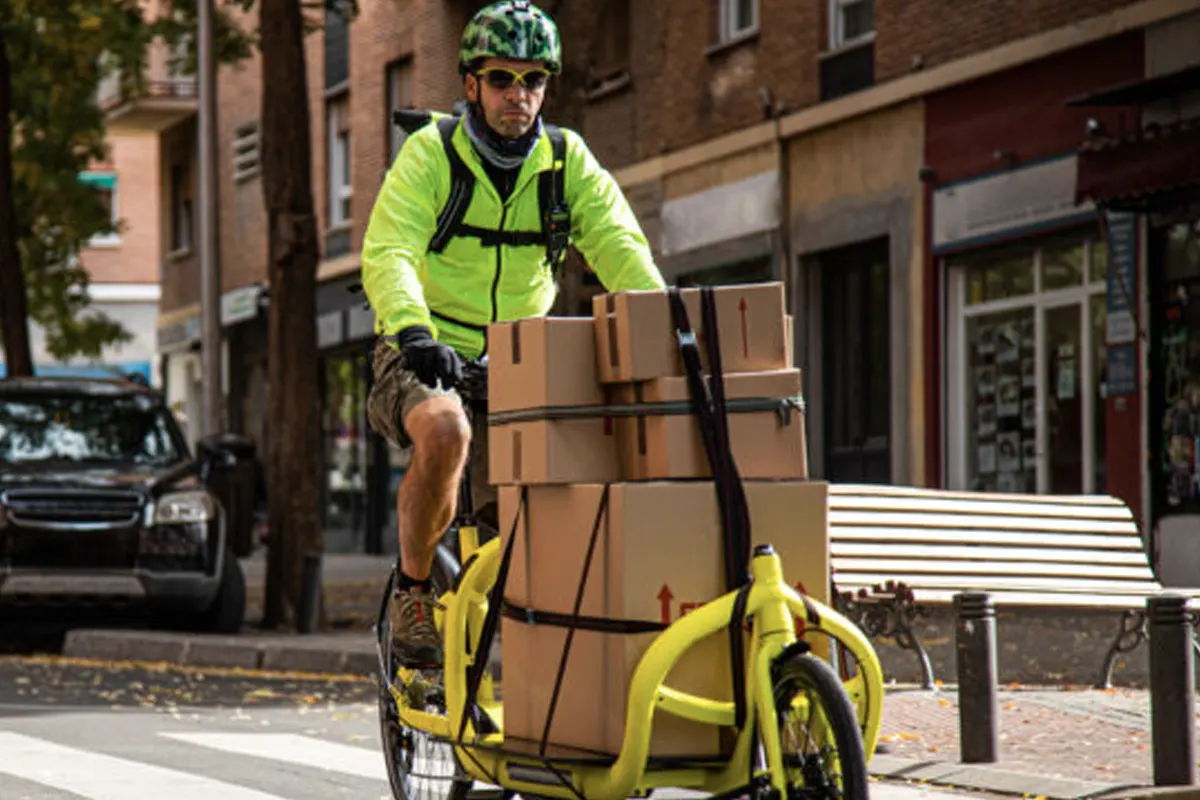 New York plans to open larger electric four-wheelers for deliveries